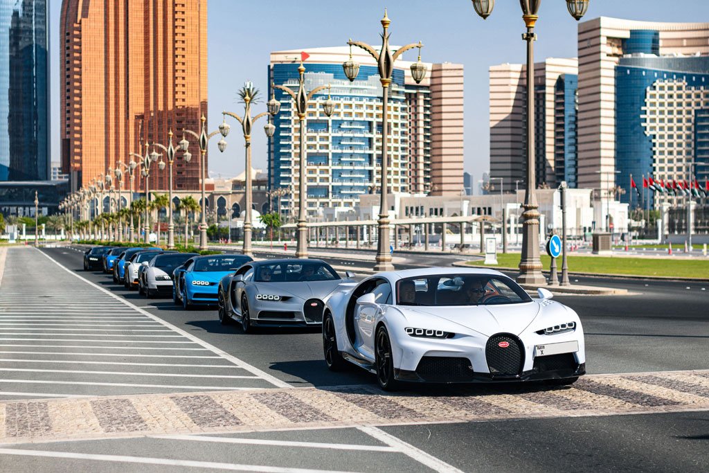 Bugatti hosts second annual drive in the UAE - Sgcarmart