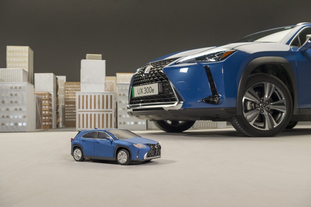 Lexus creates an incredibly detailed paper model of the UX300e