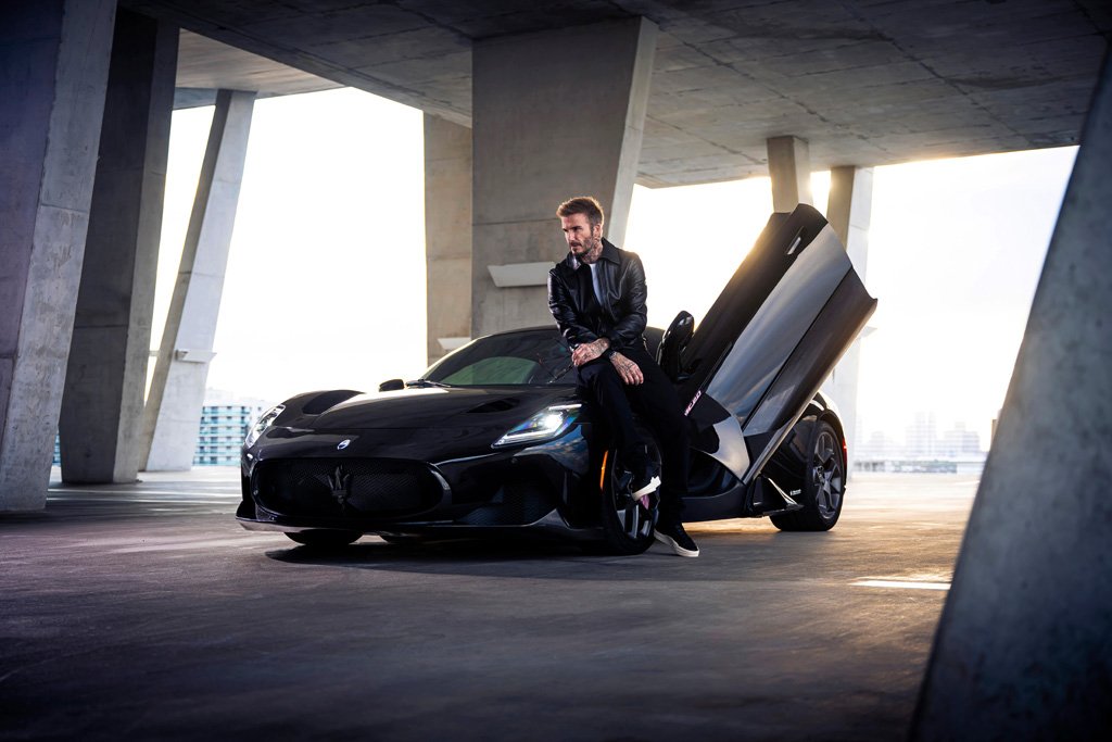 Maserati reveals the MC20 Fuoriserie Edition