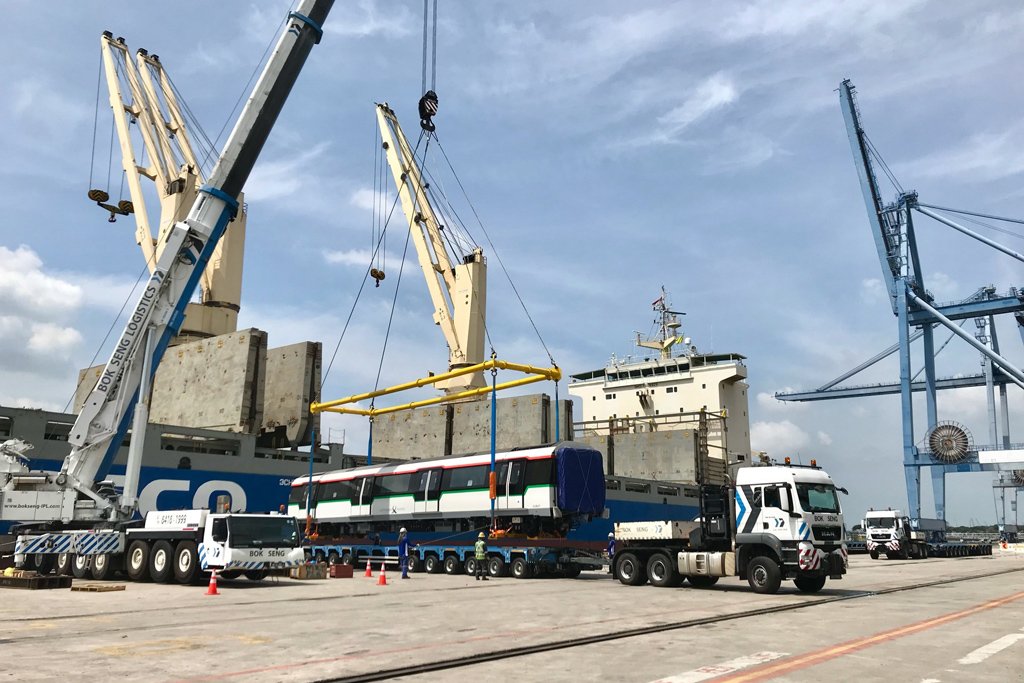 New MRT trains for the EWL and NSL arrive in Singapore