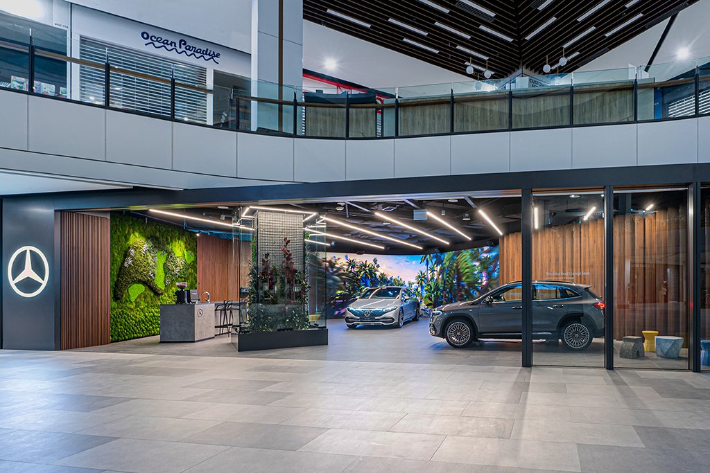 New Mercedes-Benz Concept Store opens in Great World - Sgcarmart