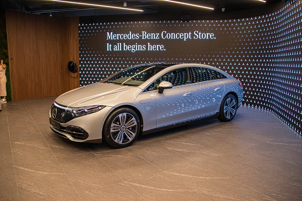 New Mercedes-Benz Concept Store opens in Great World