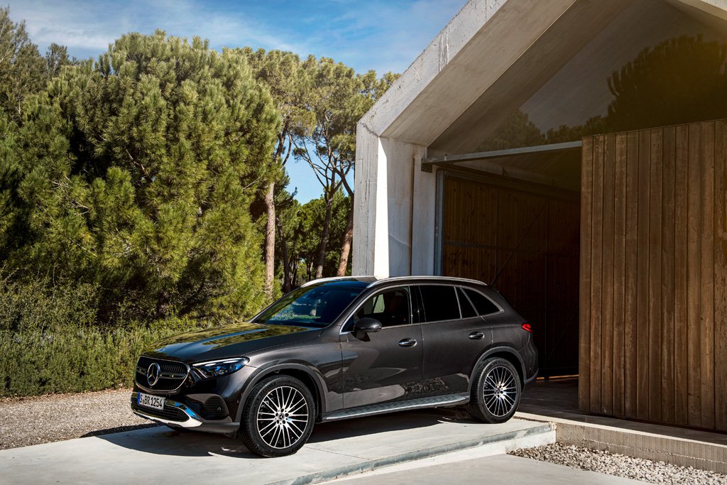 Mercedes-Benz reveals new GLC luxury compact SUV