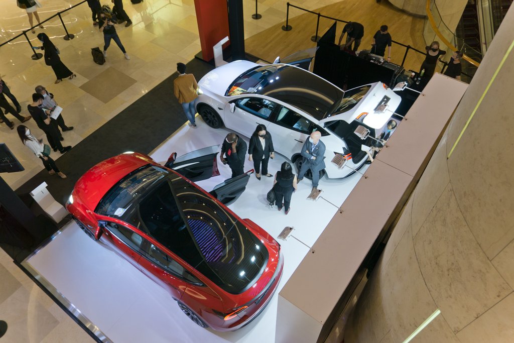 Tesla Model Y arrives in Singapore, and you probably won't have to ...