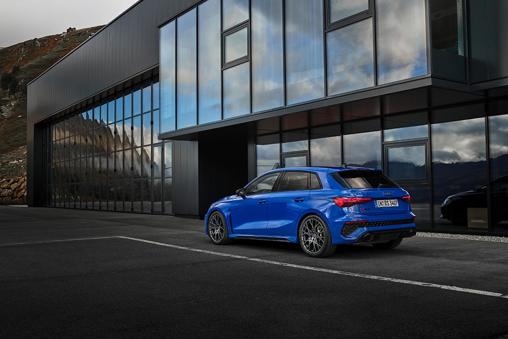 Audi introduces the 300km/h RS3 Performance Edition