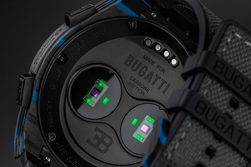 Bugatti releases the first smartwatch with a full carbon fibre housing