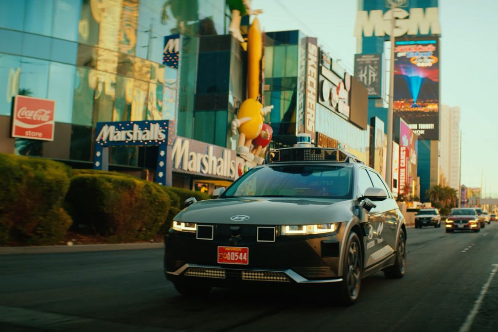 Ioniq 5-based robotaxi takes the Las Vegas strip - Sgcarmart