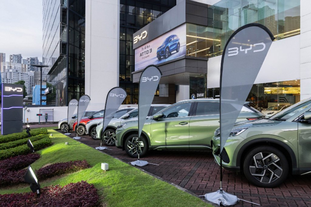 Vantage Automotive marks sale of 100th 100kW Atto 3 in Singapore ...