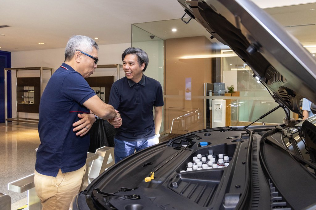 Vantage Automotive marks sale of 100th 100kW Atto 3 in Singapore