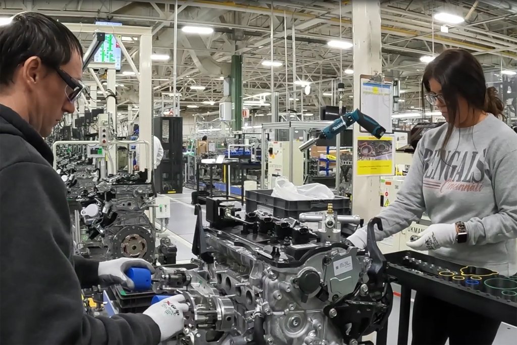 Toyota get new flexible engine manufacturing line in the U.S.A