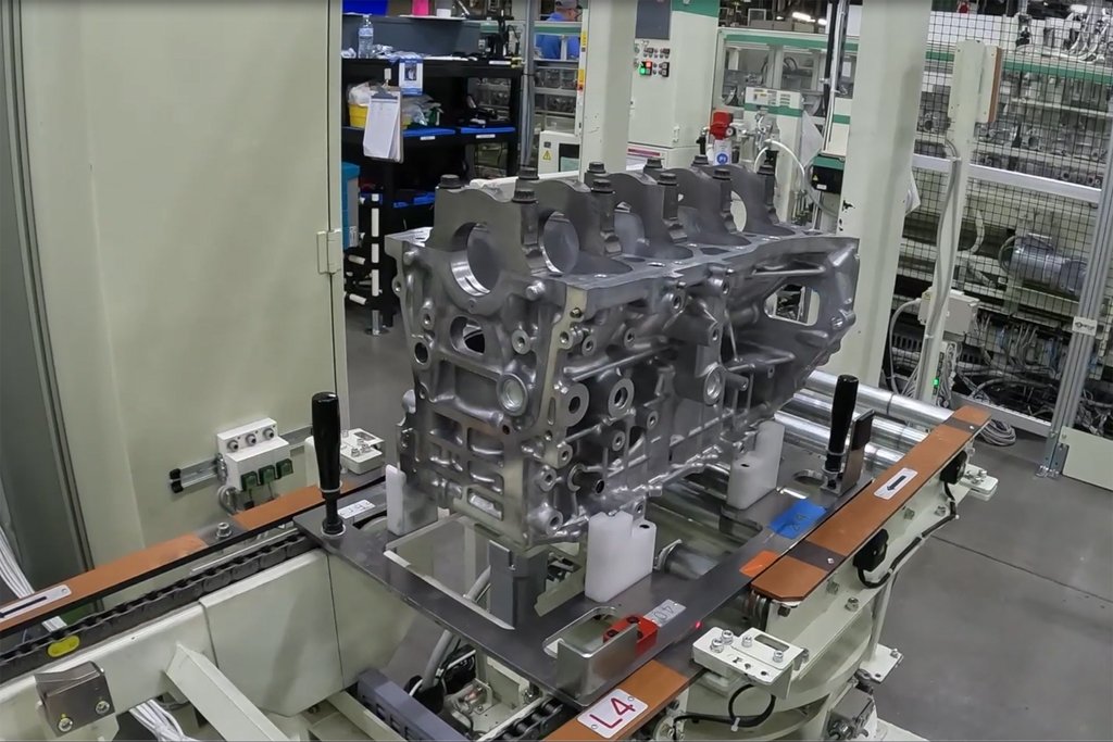Toyota get new flexible engine manufacturing line in the U.S.A