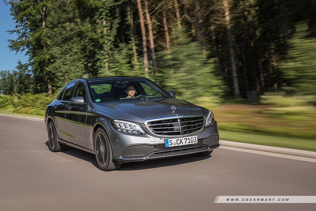 First Drive - Mercedes-Benz C-Class Saloon C200 Elegance (A)