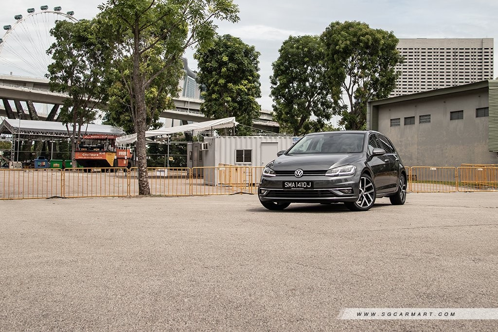 Volkswagen Golf 1.4 TSI DSG (A) Highline Facelift Review - Sgcarmart