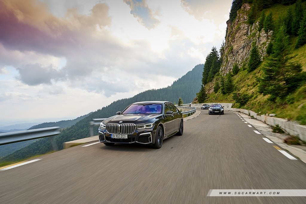 BMW 7 Series 750Ld xDrive (A) First Drive Review - Sgcarmart